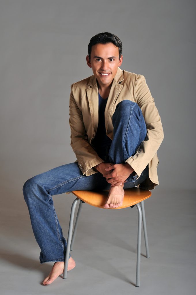 Modelo Roberto-00003 - Vizualméxico